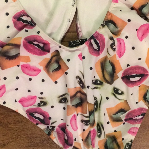 Hot Tuna | Swim | Rare Eyes Lips Graphic Low Cut One Piece | Poshmark